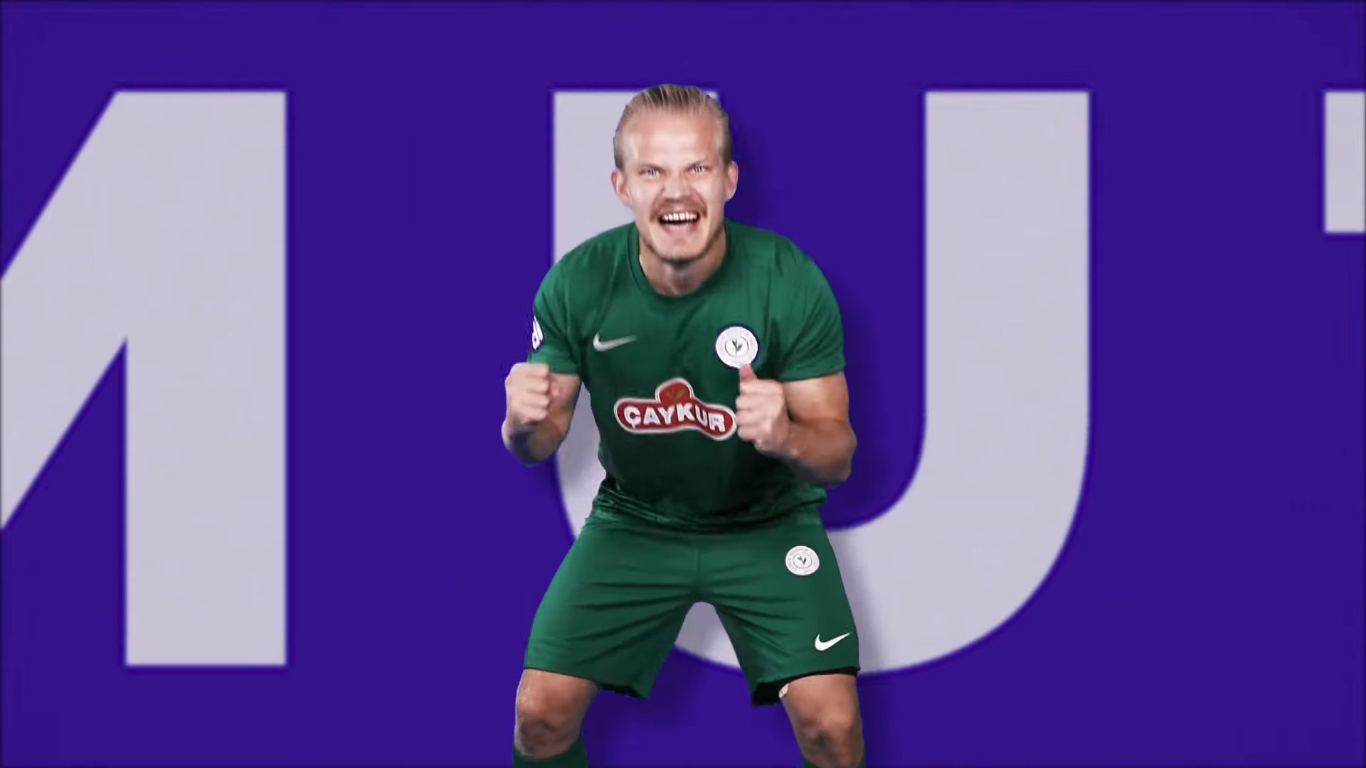 Cagliari-Venezia, duello tra Lapadula e Pohjanpalo | CplayNews Cagliari-Venezia, duello tra Lapadula e Pohjanpalo | CplayNews